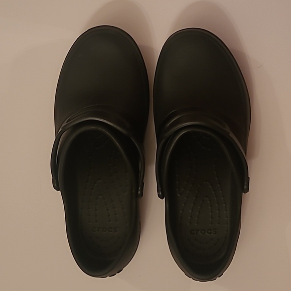 CROCS | Shoes | Crocs Nursing Medical Work Shoes Black Ladies Size 8 ...